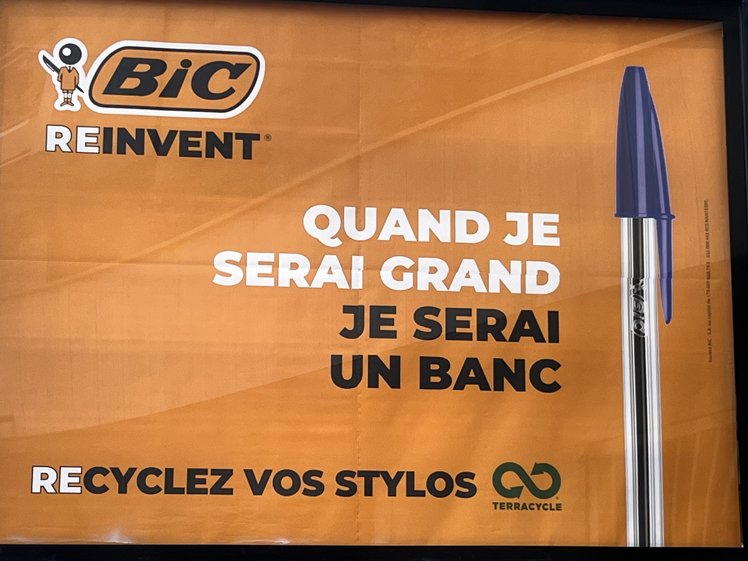 Stylos Bic : une campagne d'affichage très remarquée ! - FFI