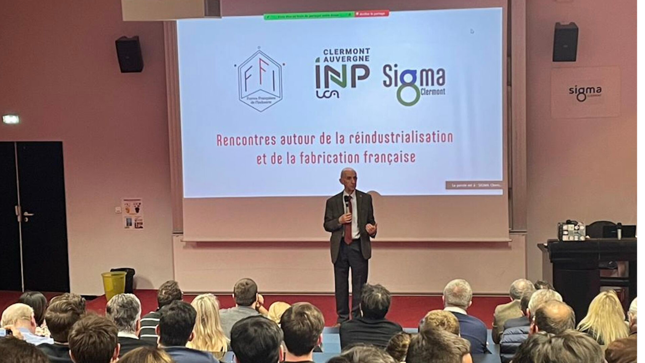 "Les grands patrons sont honnis, le personnel politique décrédibilisé ...